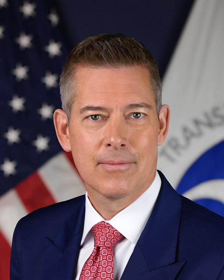 U.S. Transportation Secretary Threatens to Withhold $73 Million from New York Over Immigrant CDL ...