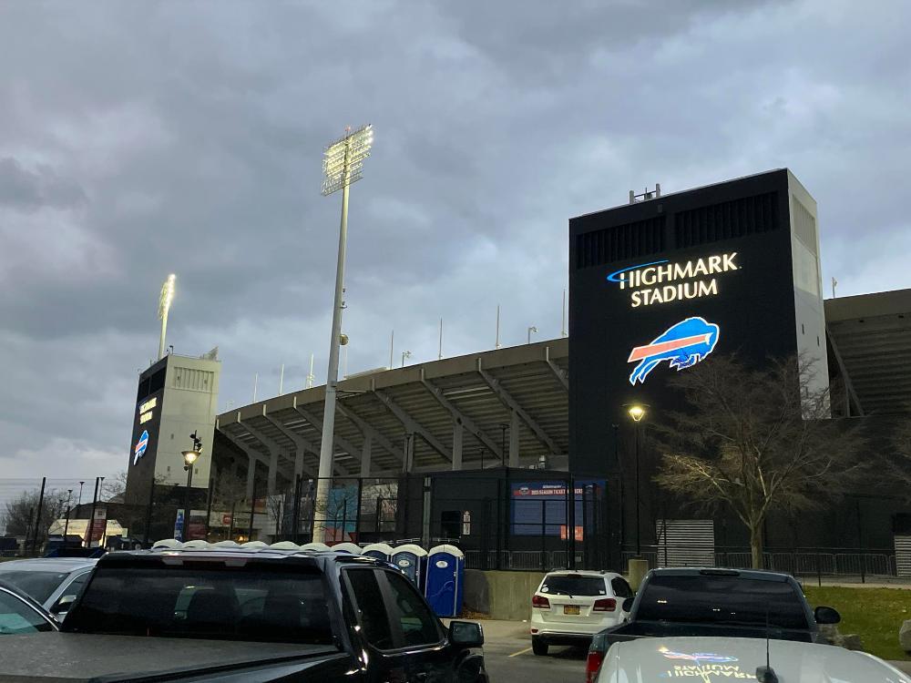 Buffalo Bills Look Back on History, Memories of Highmark Stadium Ahead ...