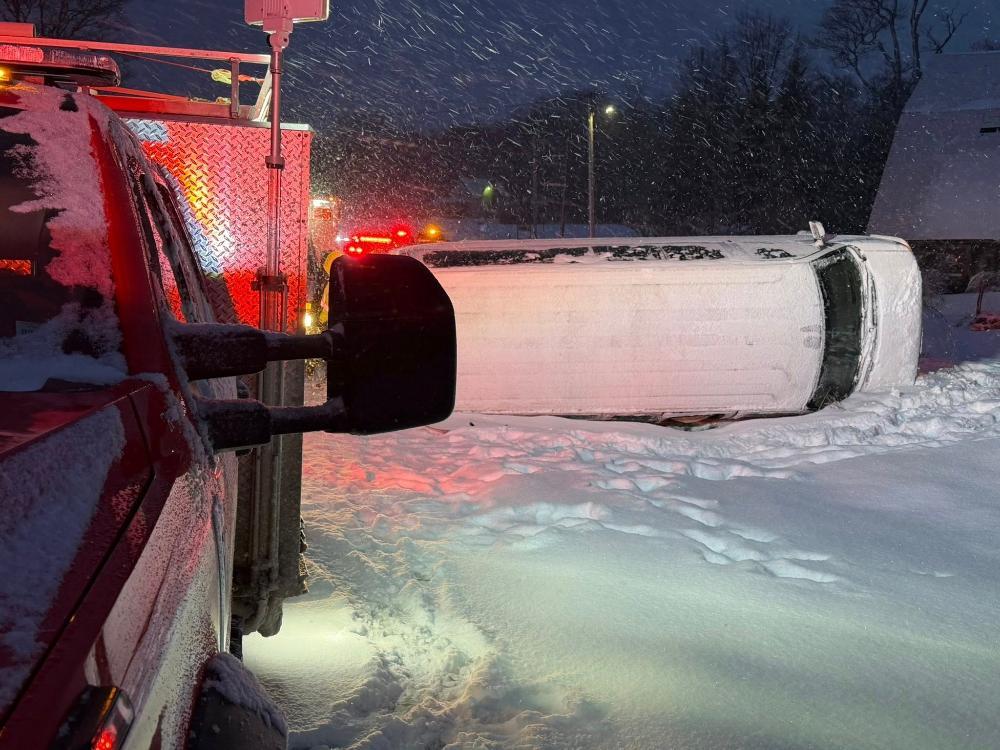 Minor Injuries Reported After Van Rolls Over in Town of Westfield ...