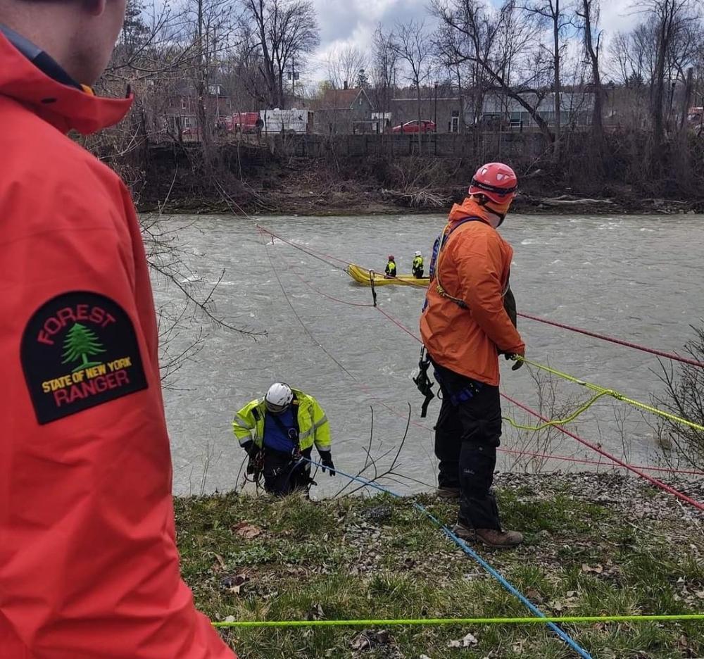 Several Agencies Participate in Swift Water Rescue Training in Gowanda ...