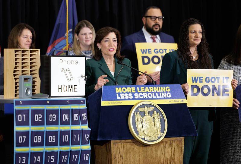 Statewide Ban on Smartphones in K-12 Schools Begins Next Year ...